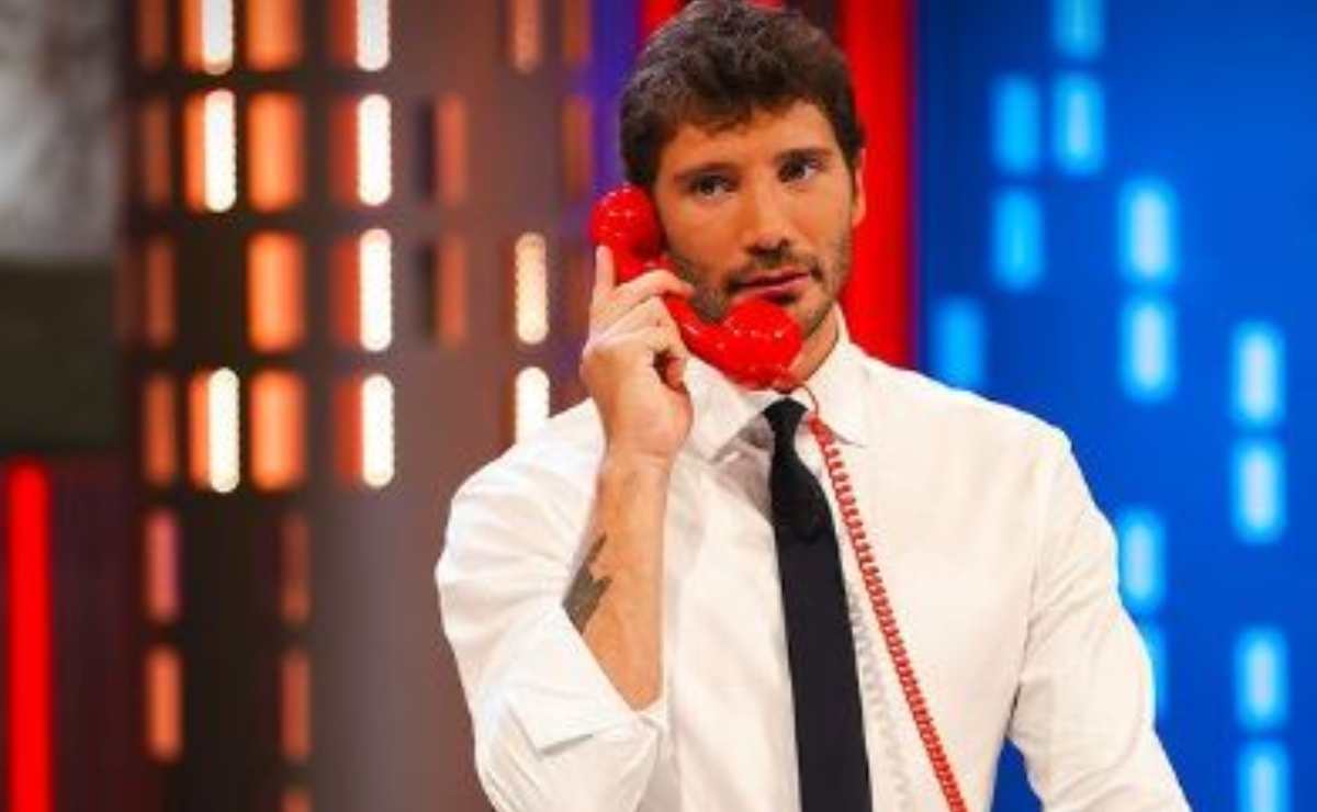 Stefano De Martino, avete mai visto la sua splendida CASA? | Sembra una Reggia di altri tempi: c ...